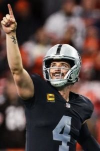 How Much is David Carr Net Worth & NFL Salary?